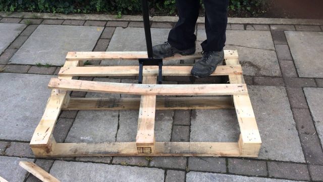 The Tool That Will End Pallet Splintering! A Must Make For Any DIY'er ...